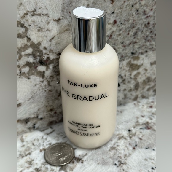 Sephora | Makeup | 626 Tanluxe The Gradual Illuminating Gradual Tan ...